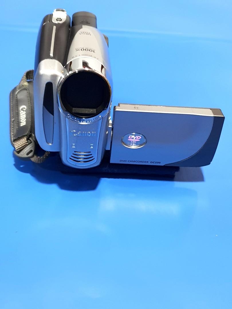 Canon DVD camcorder, Photography, Video Cameras on Carousell