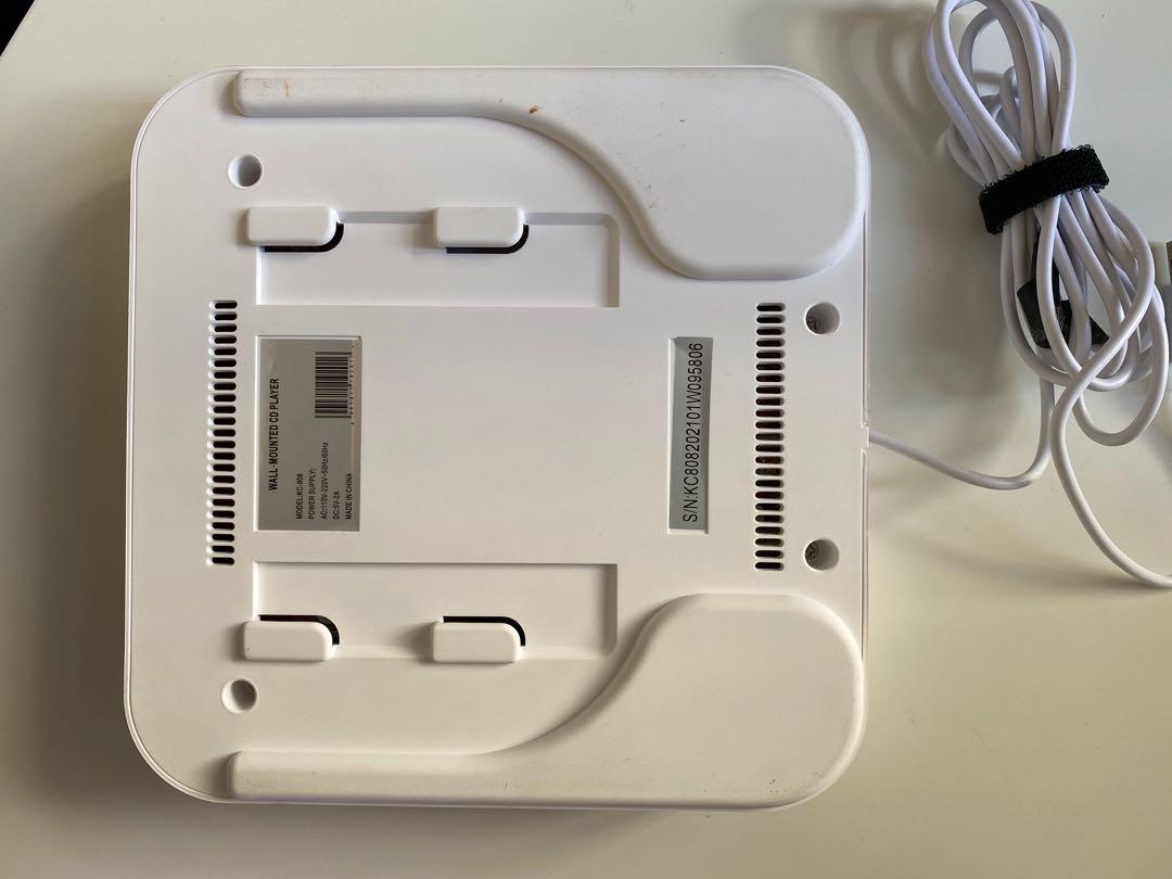 minimalist white cd player (READ DESCRIPTION), Hobbies & Toys, Music ...