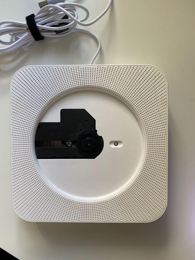 minimalist white cd player (READ DESCRIPTION), Hobbies & Toys, Music ...