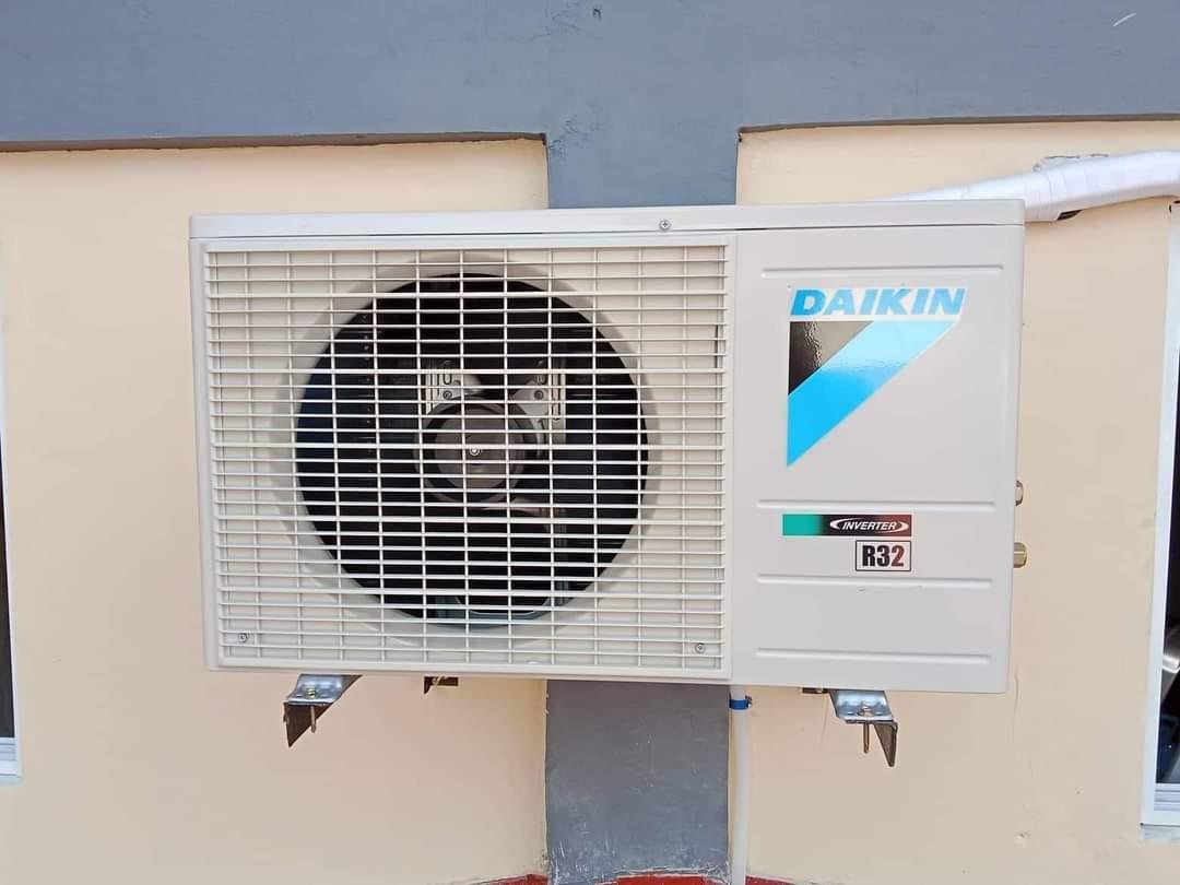 Daikin D-Smart Inverter Split Type Aircon, TV & Home Appliances, Air ...