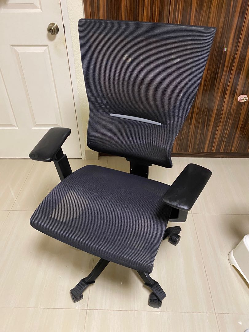 Ergotune Chair Classic, Furniture & Home Living, Furniture, Chairs on ...