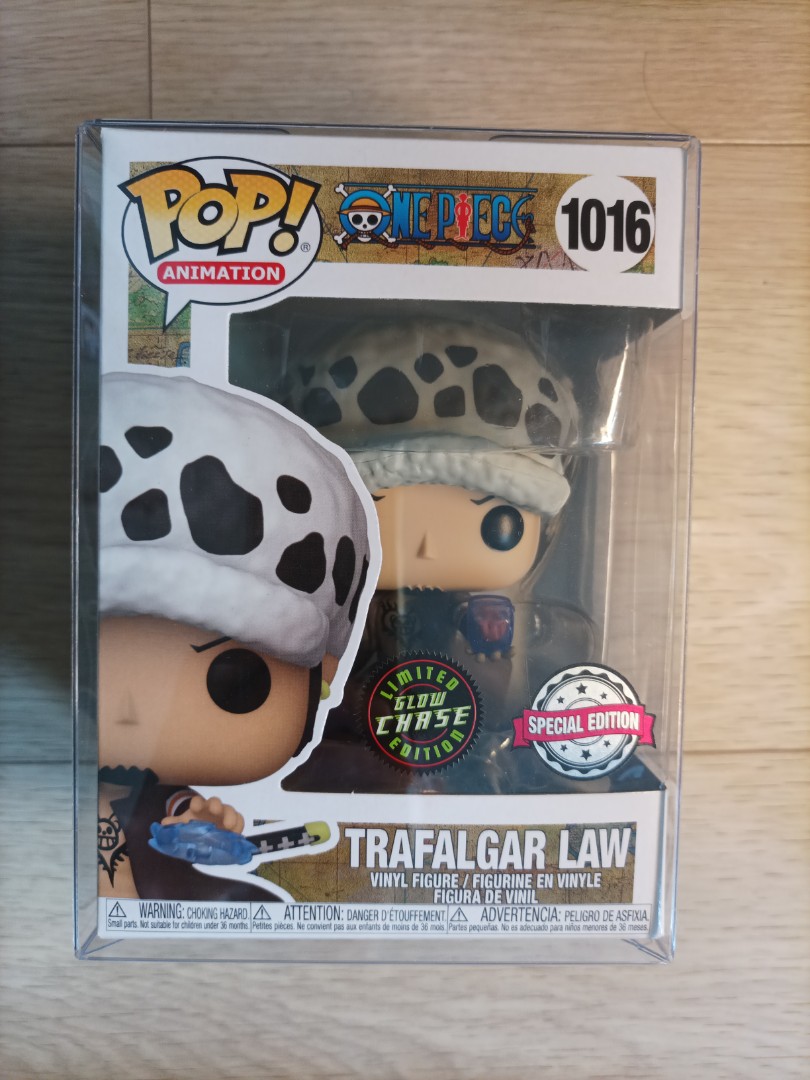 Funko Pop - Animation One Piece Law CHASE, Hobbies & Toys, Toys & Games ...