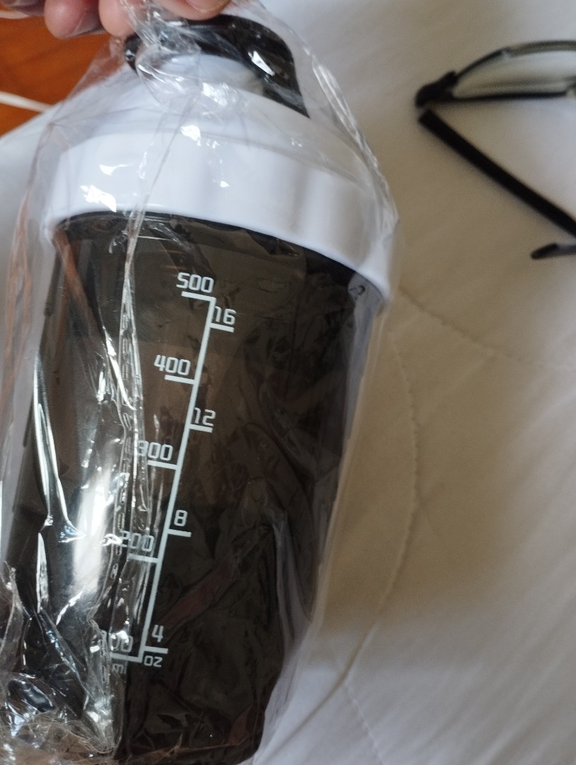 Gym bottle for powder milkshake, Sports Equipment, Other Sports ...