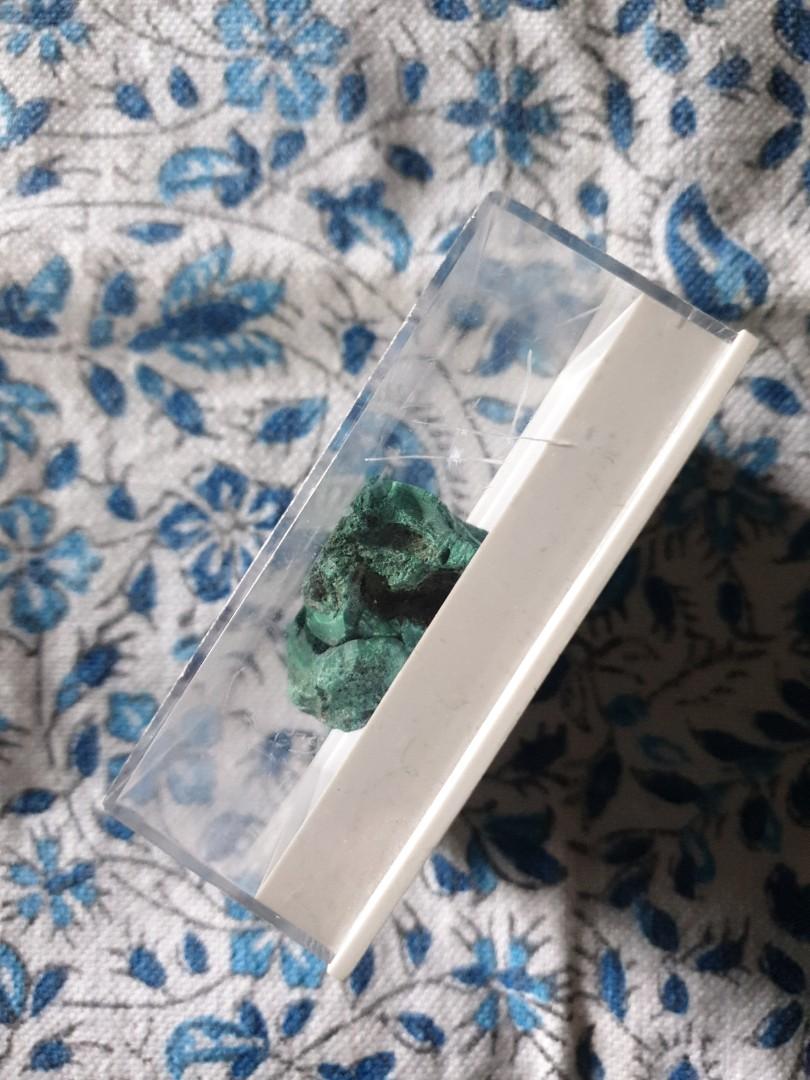 Malachite sample in plastic display case, Hobbies & Toys, Memorabilia ...