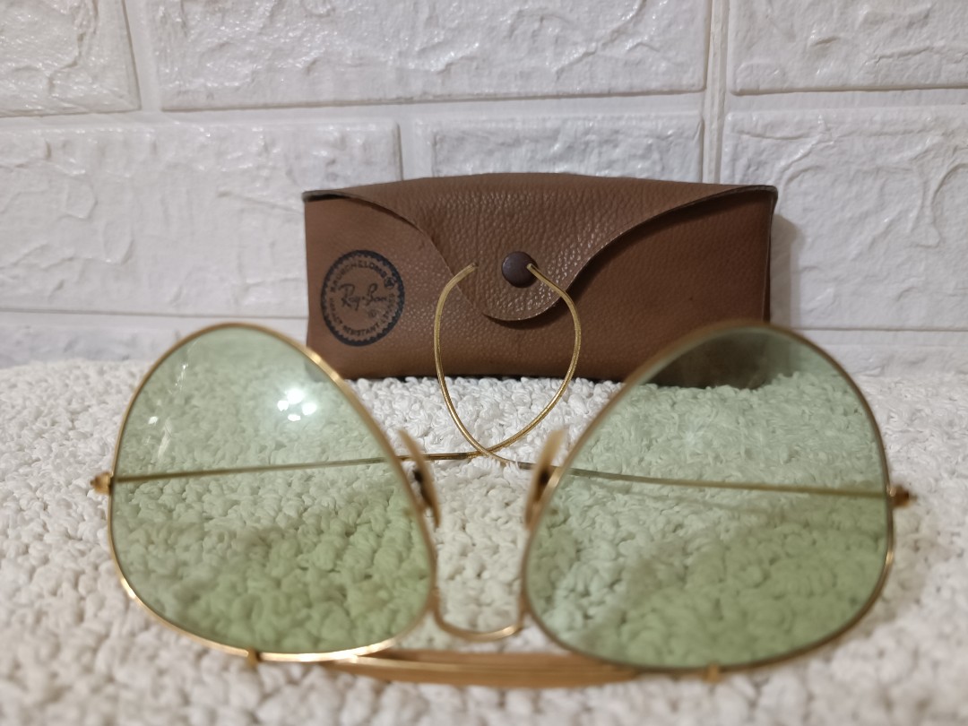 Rayben Sunglasses ORI (model jadul), Fesyen Wanita, Aksesoris di Carousell