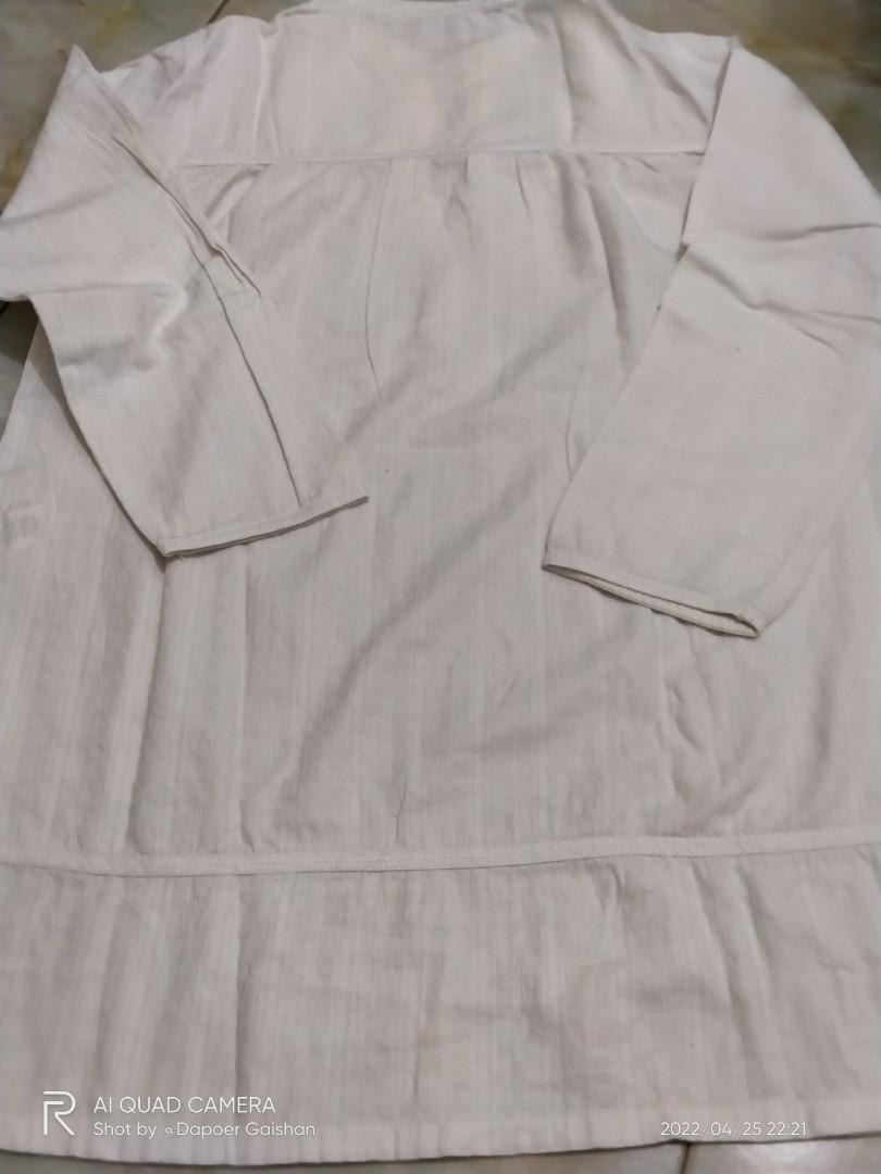 Serba 5000, Fesyen Pria, Pakaian , Atasan di Carousell