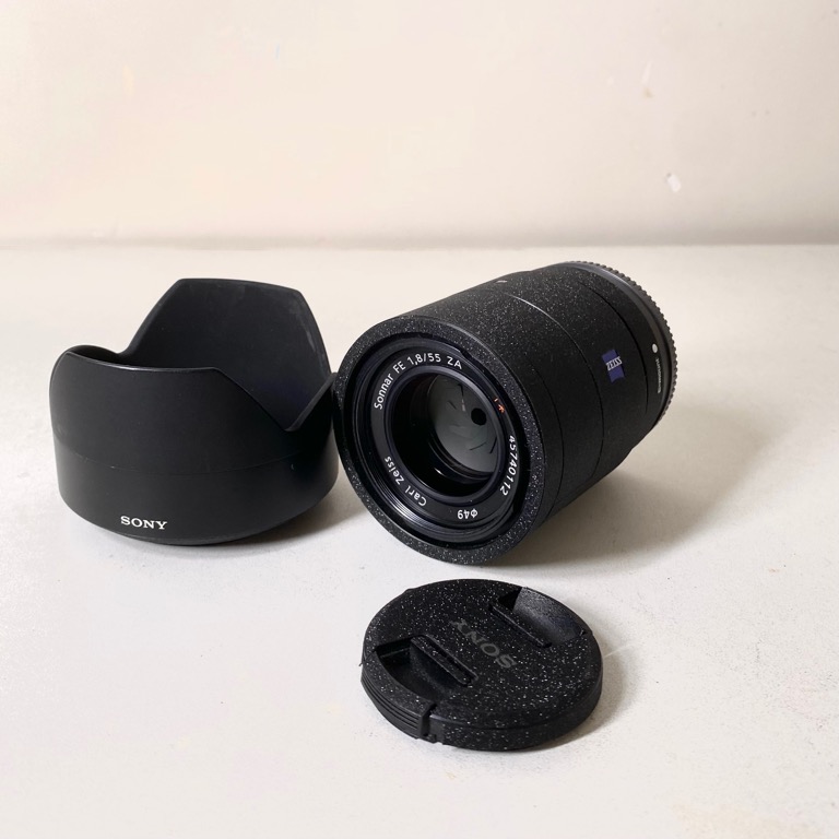 Sony Zeiss FE 55 55mm F 1.8 ZA Sonnar T* (SEL55F18Z SEL 蔡司鏡頭), 攝影器材, 鏡頭及裝備 - Carousell