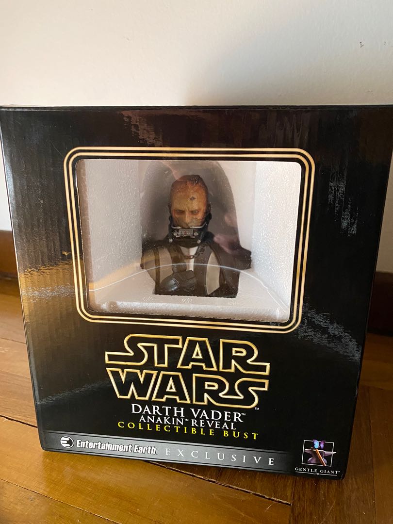 Star Wars Gentle Giant Bust - Darth Vader Reveal, Hobbies & Toys ...