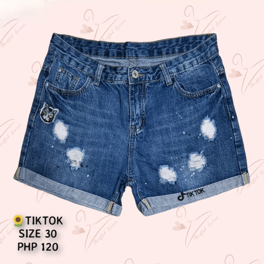 TIKTOK DENIM SHORT, Women's Fashion, Bottoms, Shorts on Carousell