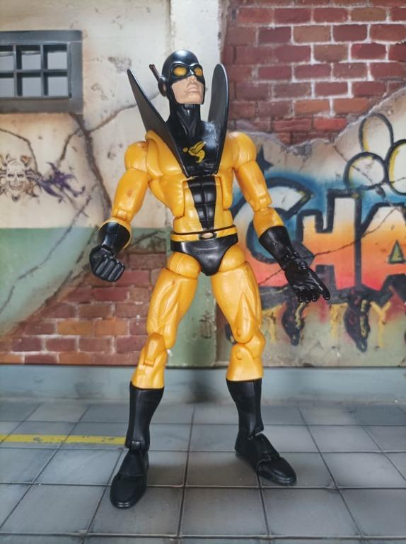 TOYBIZ Marvel Legends Yellow Jacket LOOSE FIGURE , Hobbies & Toys, Toys ...