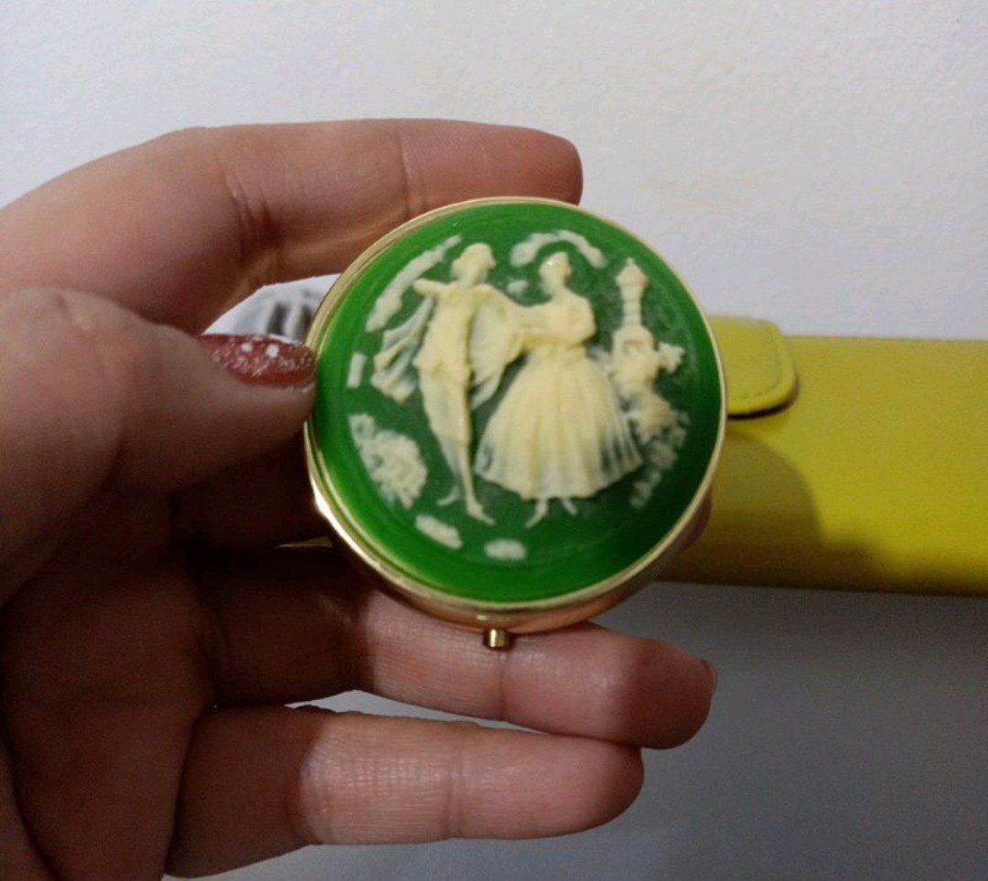 Vintage Cameo Victorian Pill Box, Health & Nutrition, Medical Supplies ...