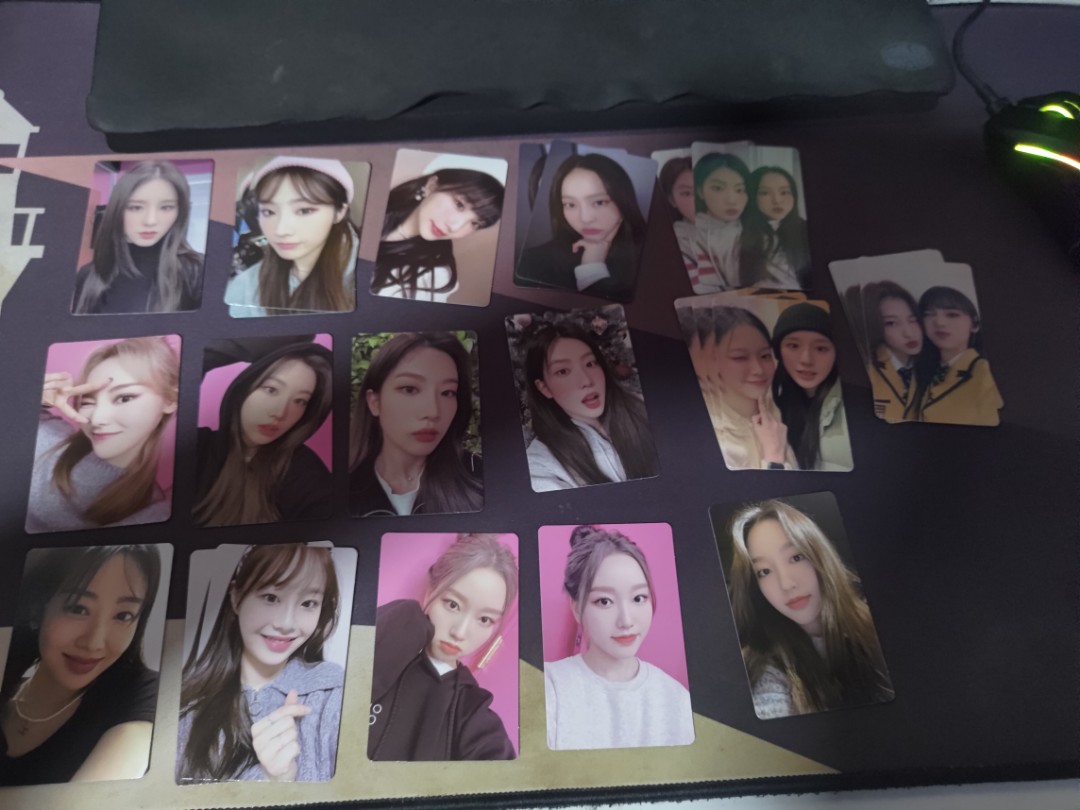 WTS Loona Loonaverse Trading Cards, Hobbies & Toys, Memorabilia & Collectibles, K-Wave on Carousell