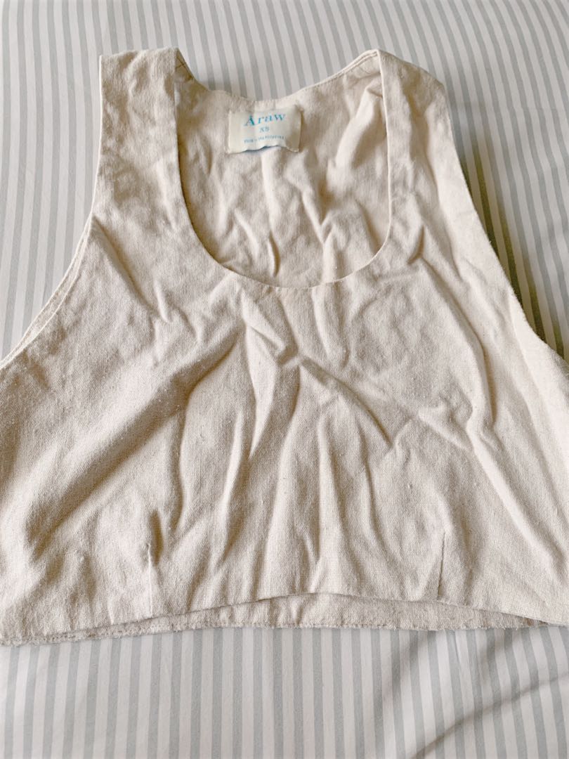 Araw The Line Melfi Linen Crop Top Oatmeal Cream, Women's Fashion, Tops ...