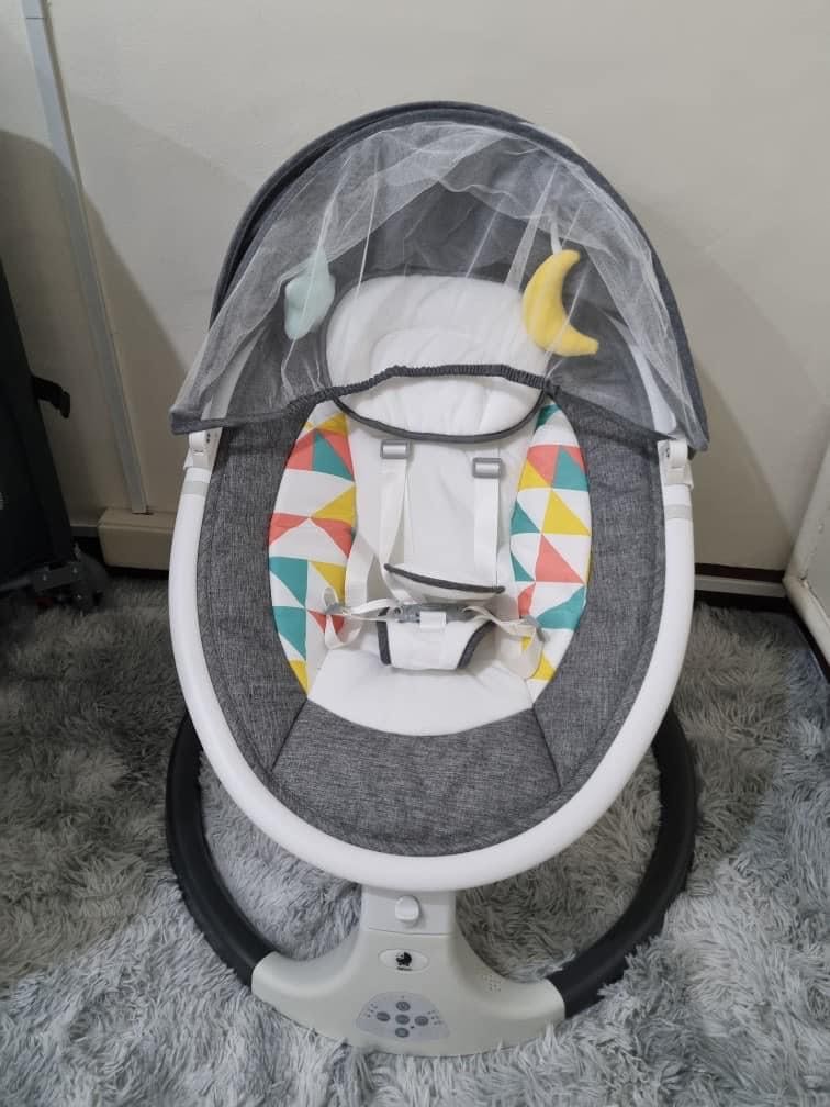 Automatic Baby Rocker, Babies & Kids, Baby Nursery & Kids Furniture ...