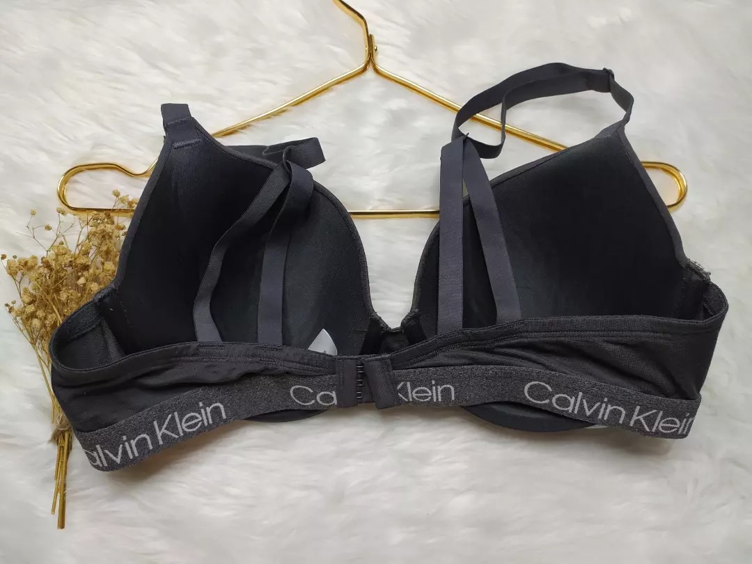 Calvin Klein bra, Women's Fashion, Undergarments & Loungewear on Carousell