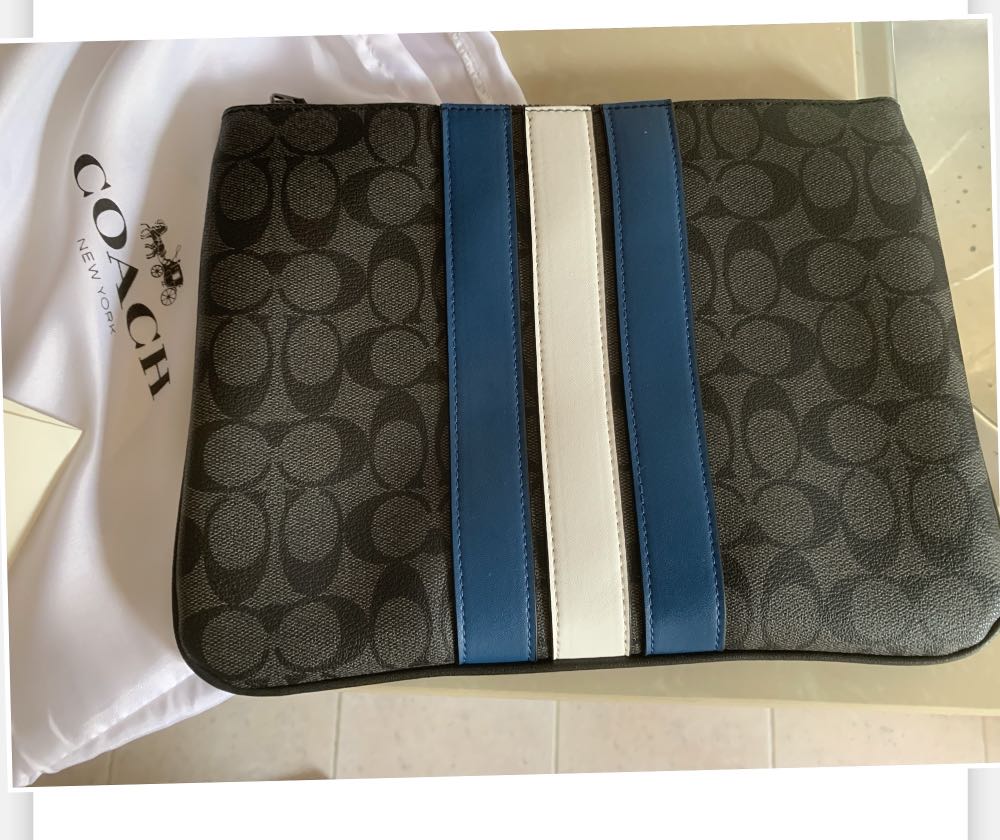 Coach Men Clutch Bag , Men's Fashion, Bags, Belt bags, Clutches and ...