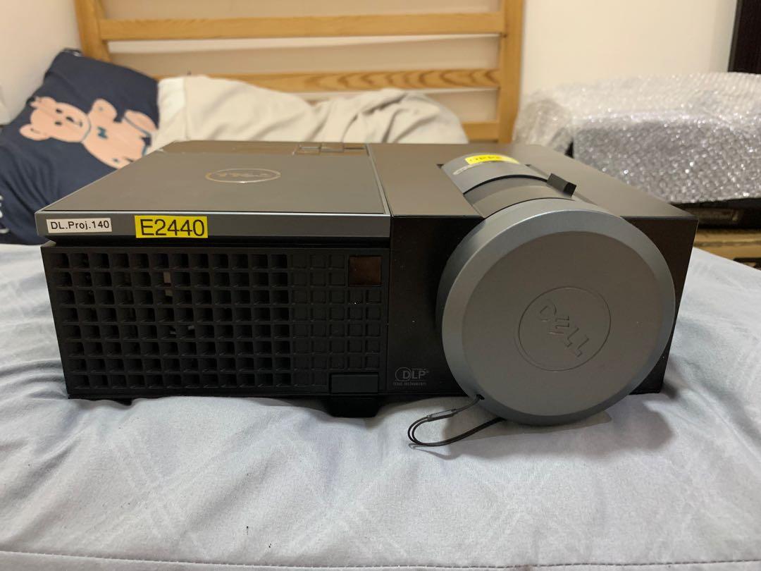 Dell projector, TV & Home Appliances, TV & Entertainment, Projectors on ...