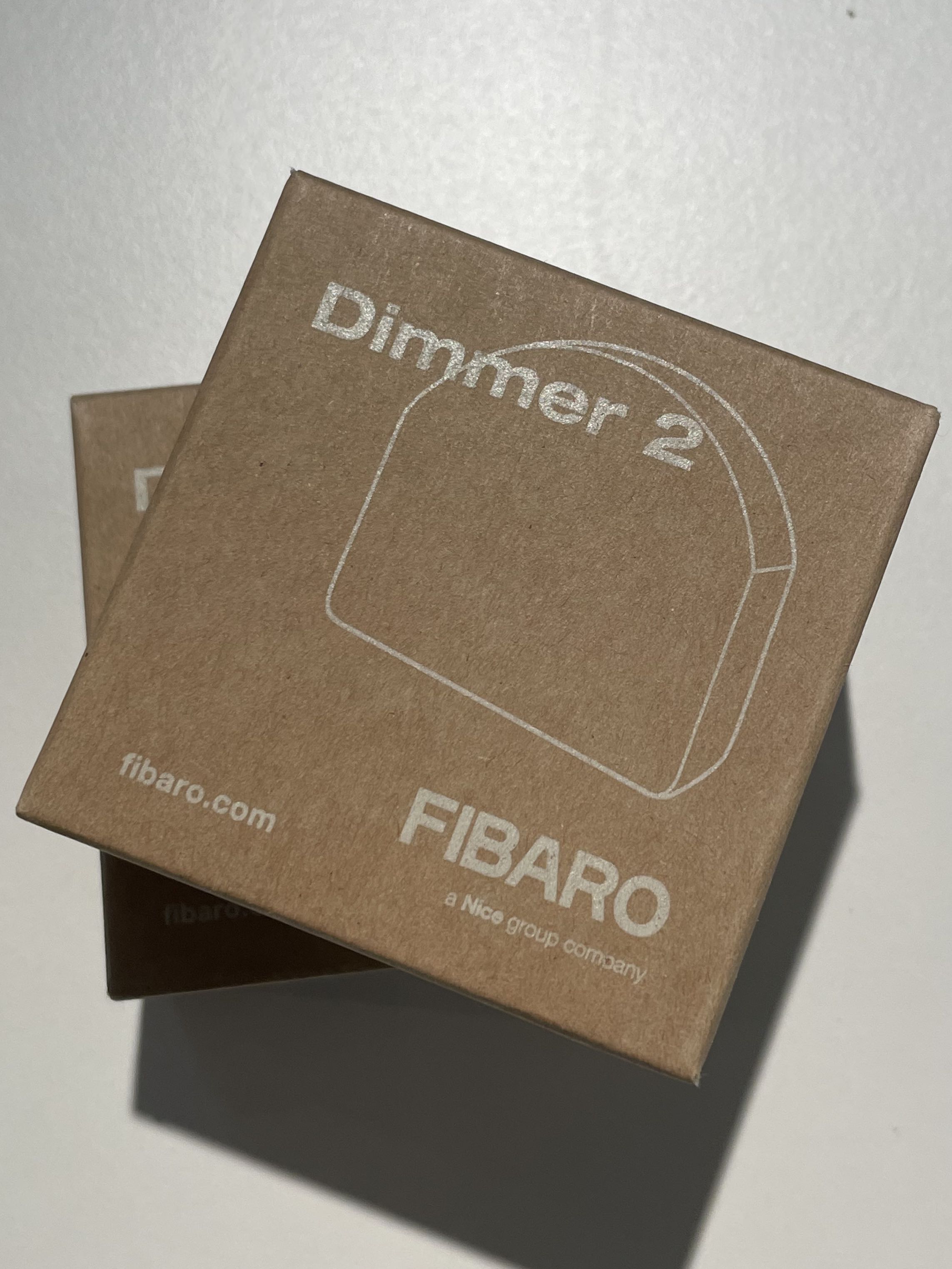 Fibaro Dimmer 2, Computers & Tech, Parts & Accessories, Other ...