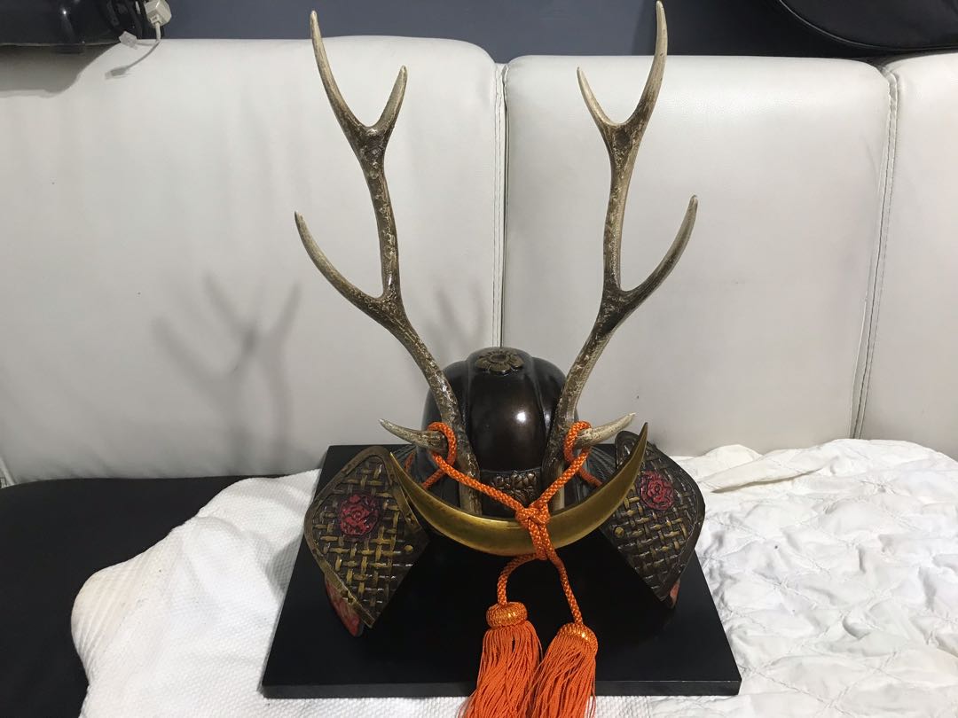Japanese Samurai kabuto helmet with sword rack stand, Hobbies & Toys ...