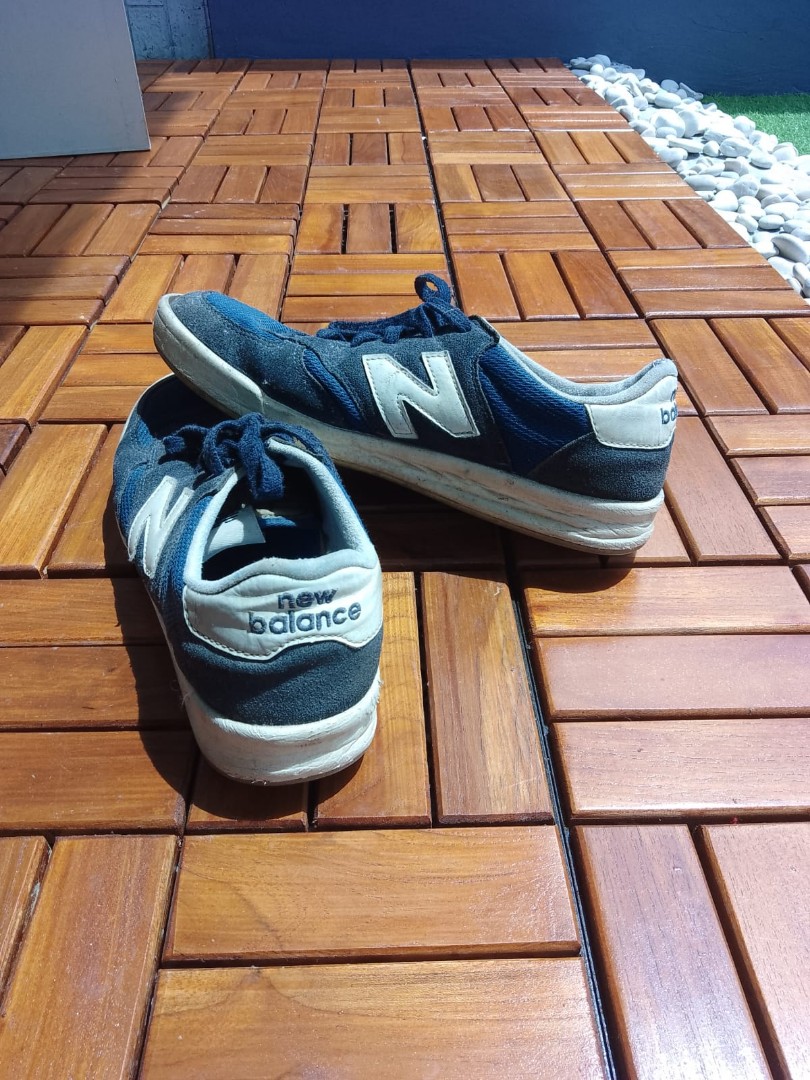 New Balance Original, Fesyen Pria, Sepatu , Sneakers di Carousell