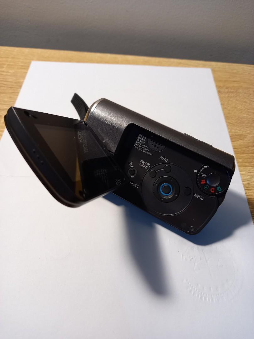 Panasonic old video camera, Photography, Video Cameras on Carousell