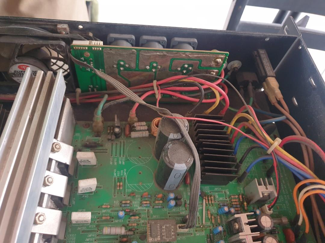Peavey Amplifier PV 900 + Meiji Step Down Transformer ST-1000 (Both ...
