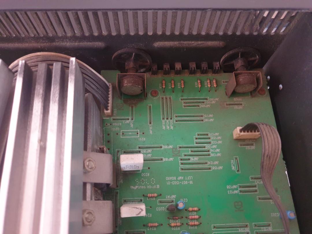 Peavey Amplifier PV 900 + Meiji Step Down Transformer ST-1000 (Both ...