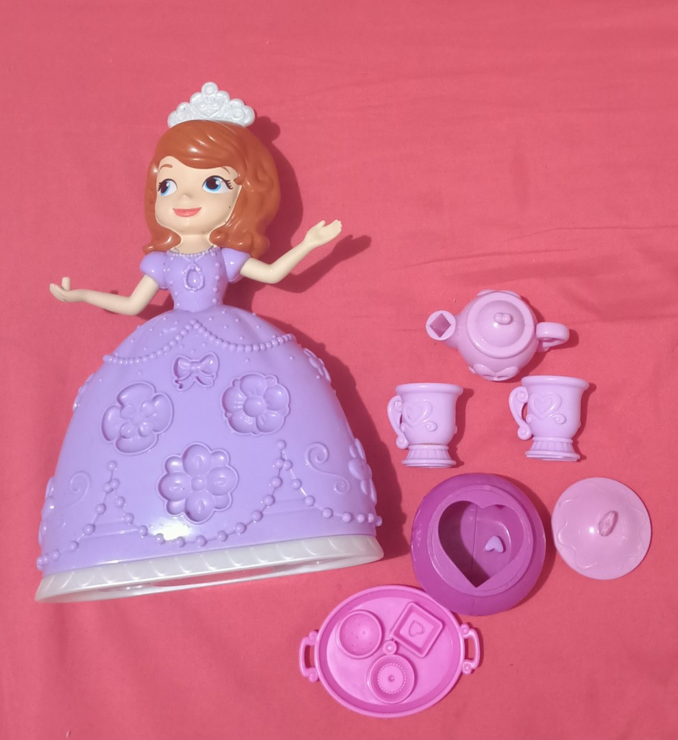 Preloved Sofia the First Play-Doh set, Hobbies & Toys, Toys & Games on ...