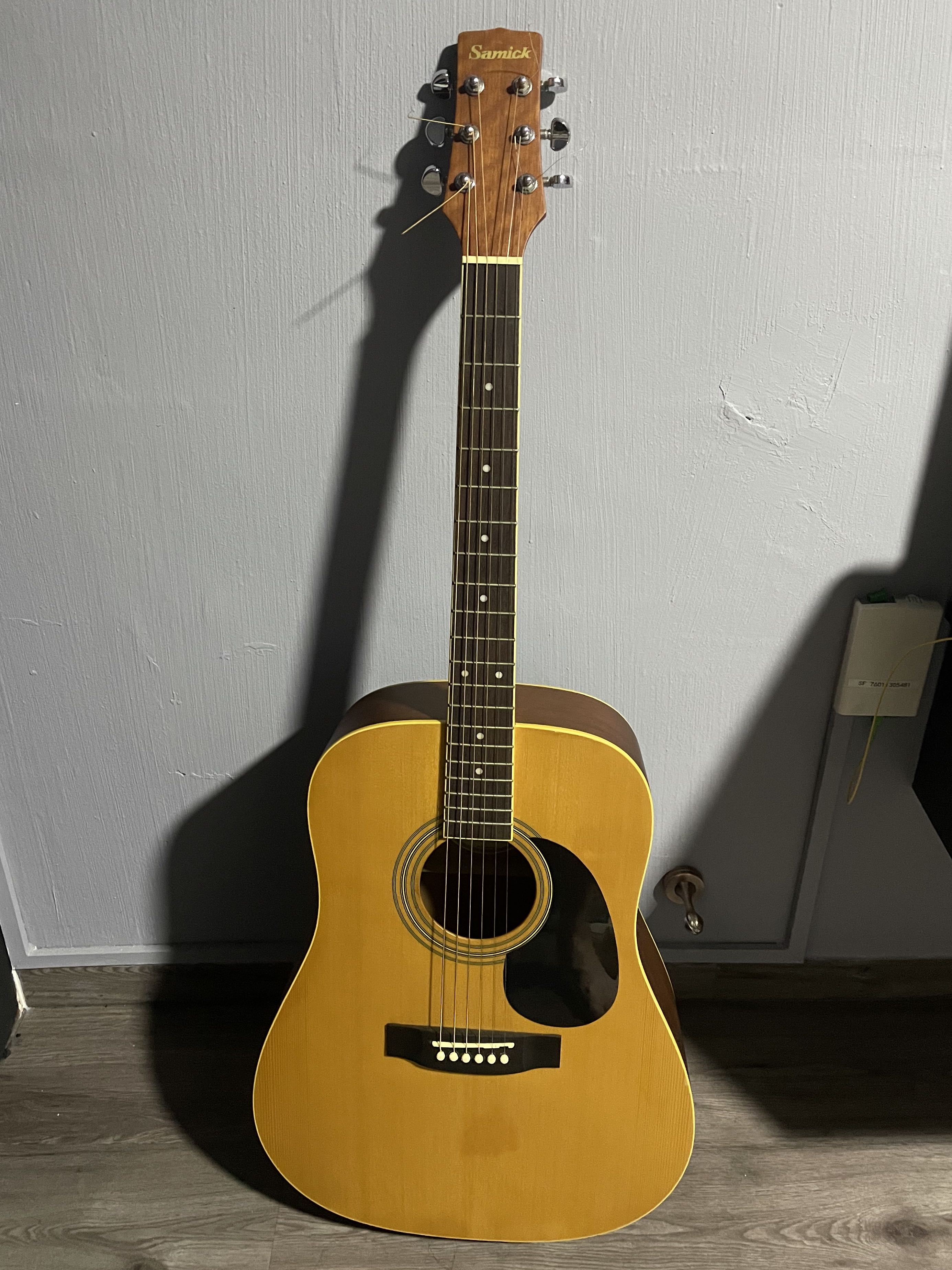 Samick Acoustic Guitar, Hobbies & Toys, Music & Media, Musical ...