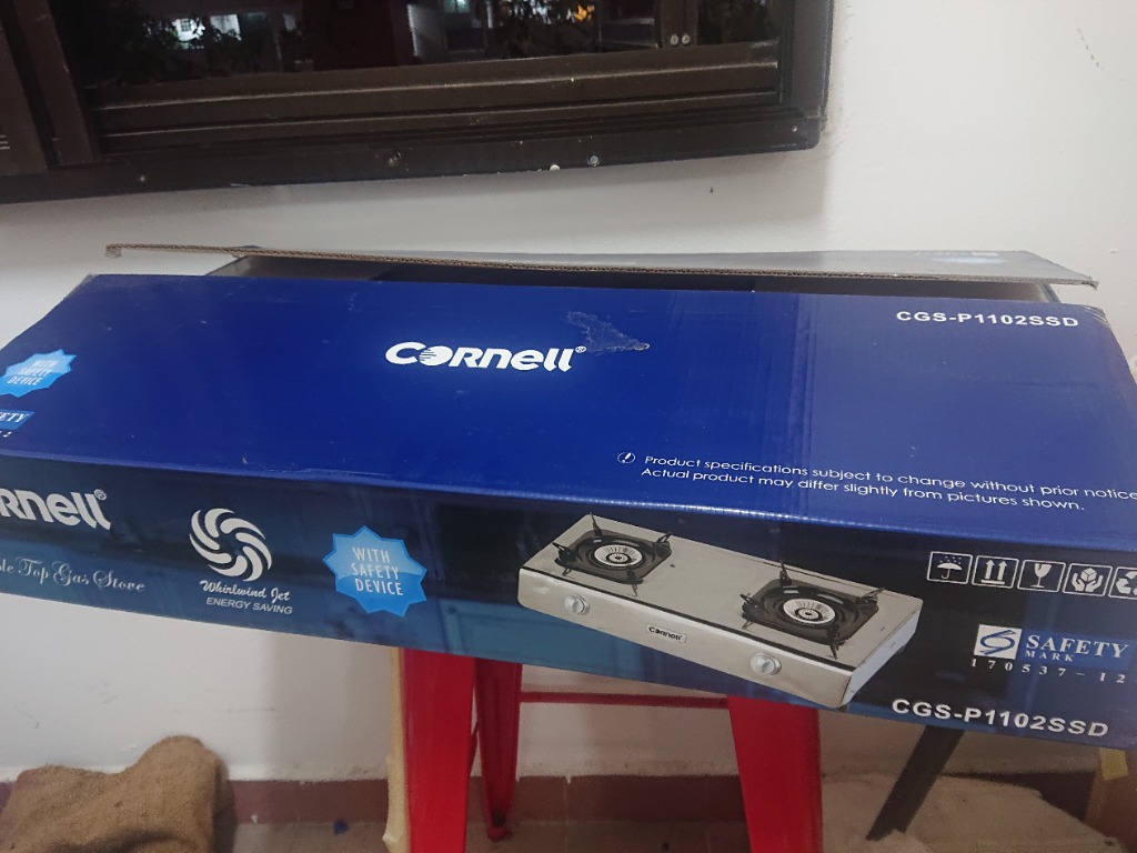 Cornell Twin Burner Gas Stove, TV & Home Appliances, Kitchen Appliances, Hobs & Hoods on Carousell