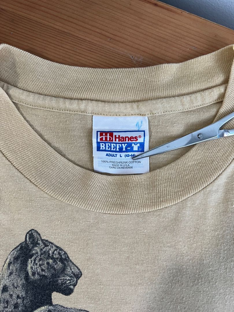 Thrifted Hanes animal tee, Men's Fashion, Tops & Sets, Tshirts & Polo ...