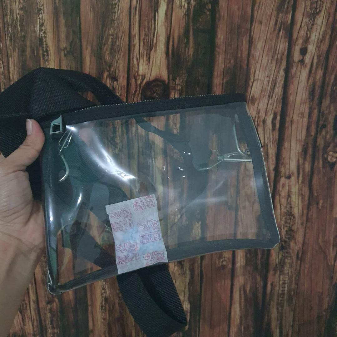 Transparent sling bag Japan, Women's Fashion, Bags & Wallets, Cross ...