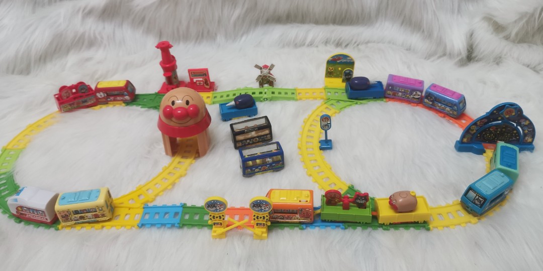 Anpanman Train Track set, Babies & Kids, Infant Playtime on Carousell