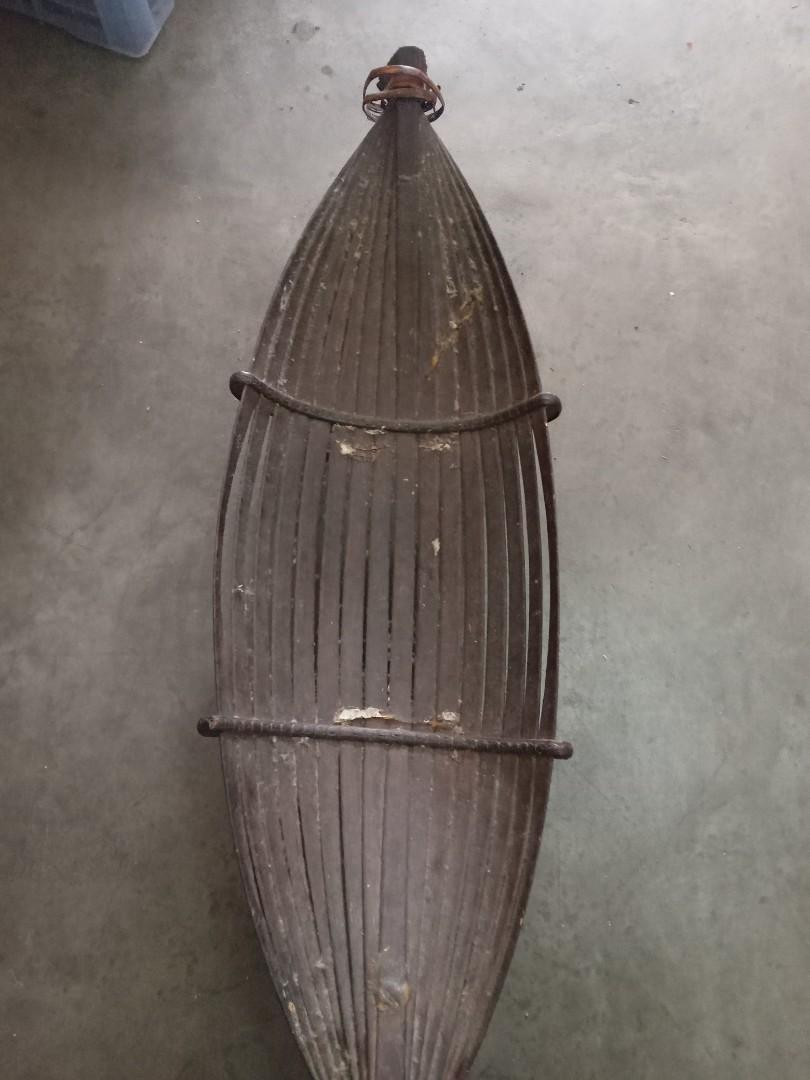 Antique sampan kayu, Hobbies & Toys, Collectibles & Memorabilia ...