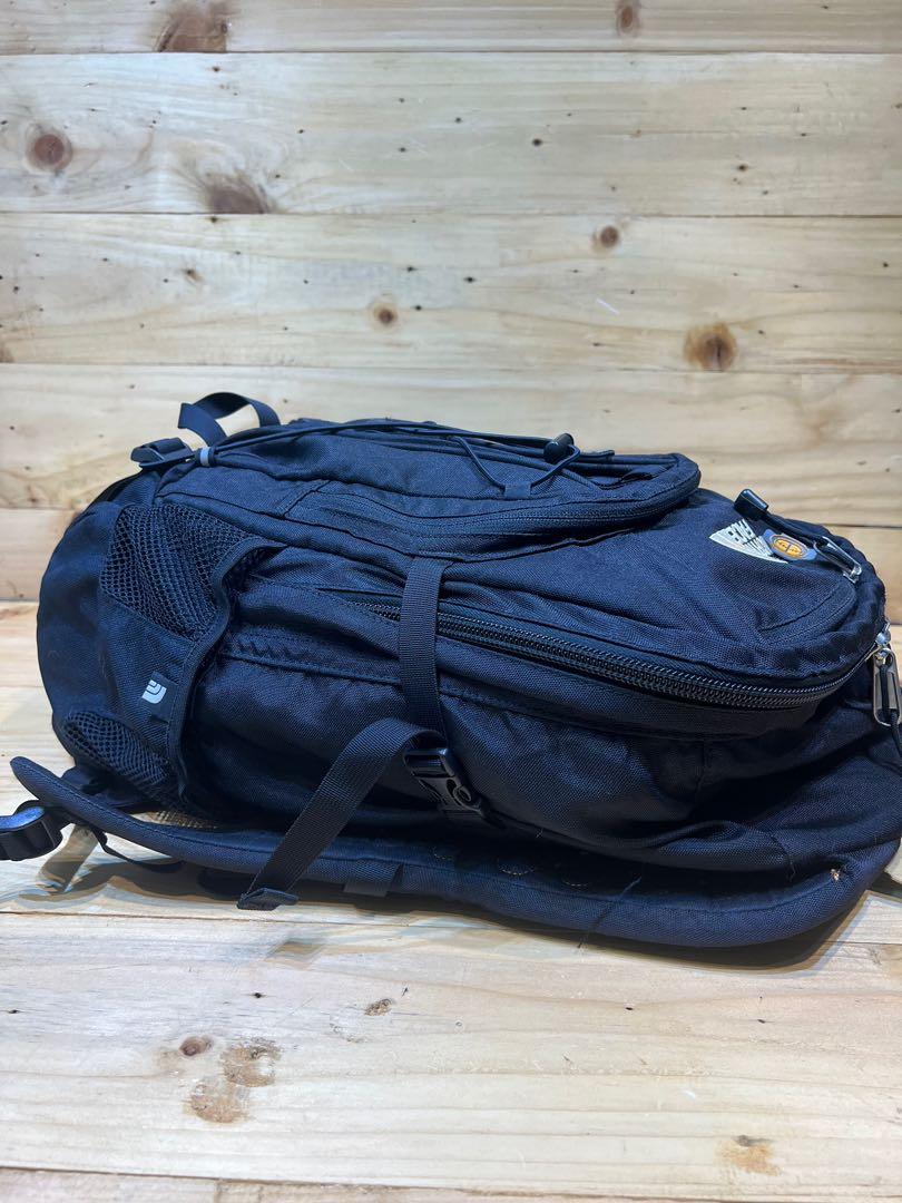 AUTH THE NORTH FACE HECKLER BACKPACK, Men's Fashion, Bags, Backpacks on ...