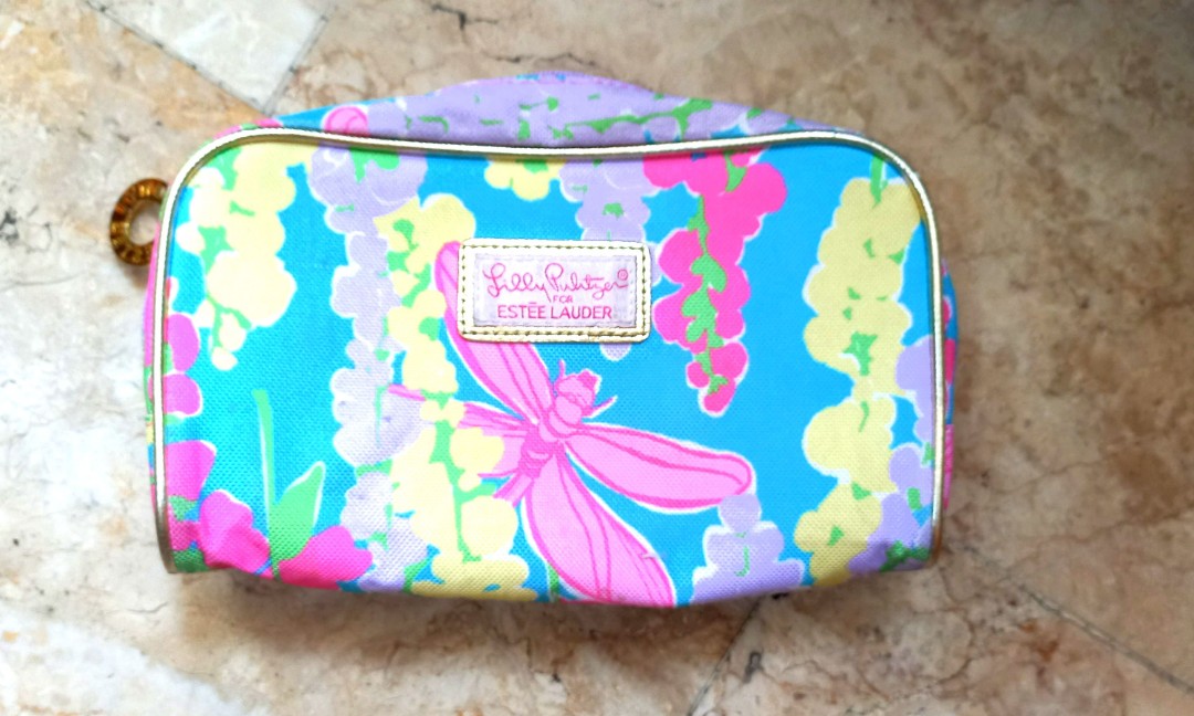 Authentic Estee Lauder pouch, Women's Fashion, Bags & Wallets, Purses ...
