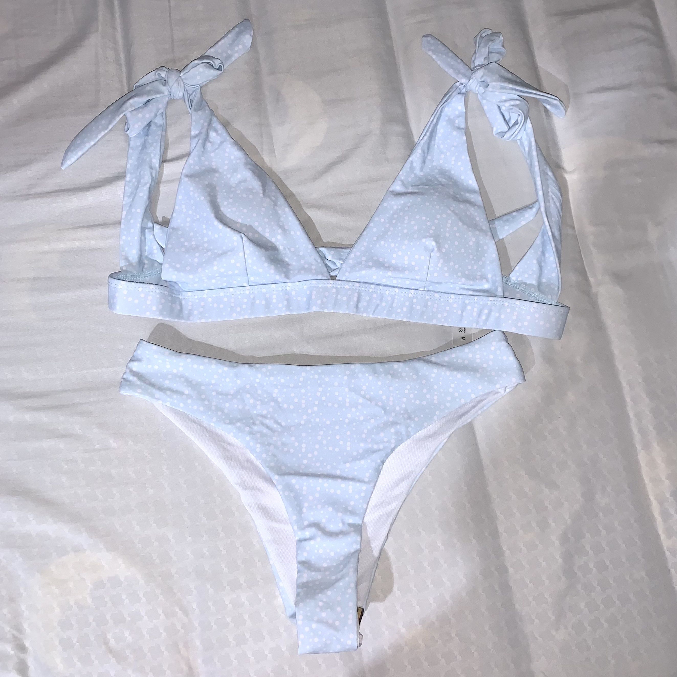 blue bikini, Women's Fashion, Swimwear, Bikinis & Swimsuits on Carousell