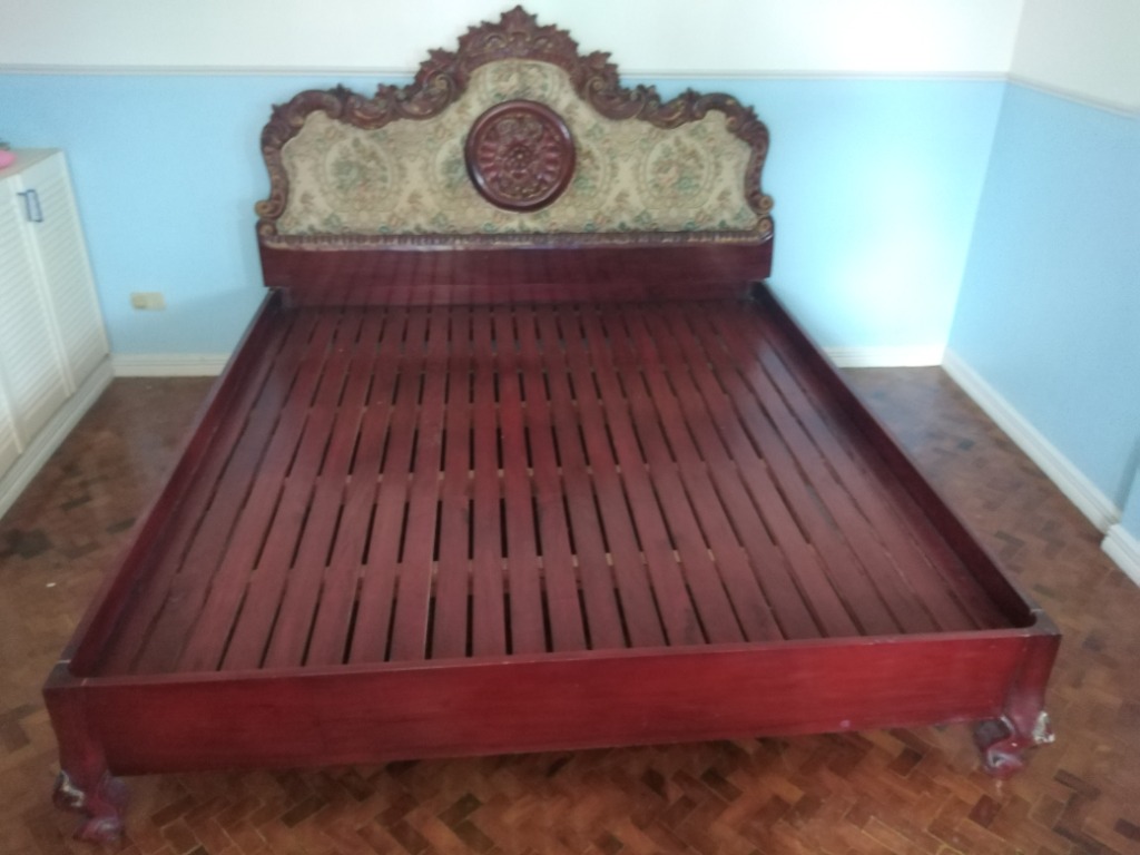 California King Narra Bed, Furniture & Home Living, Furniture, Bed ...