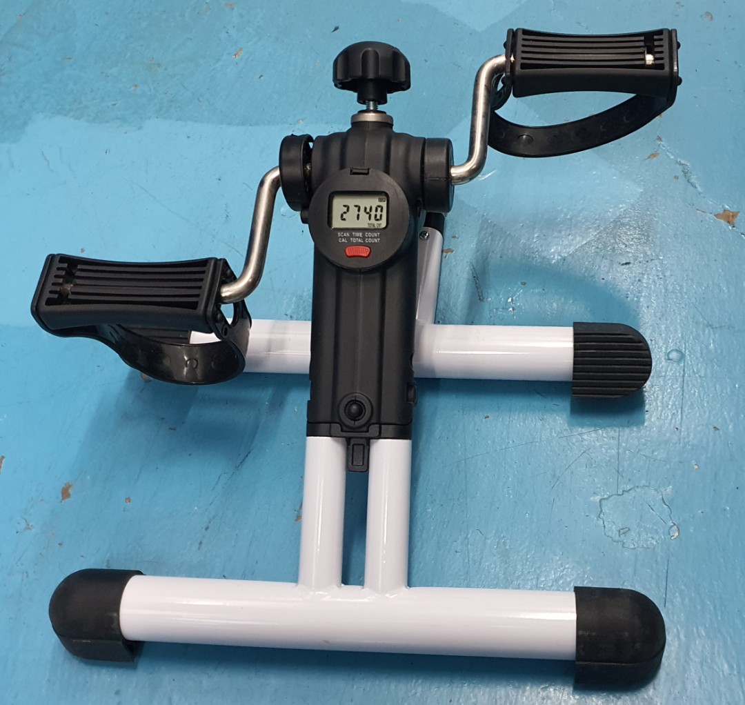 Foldable hand foot pedalling exercise machine, Health & Nutrition ...