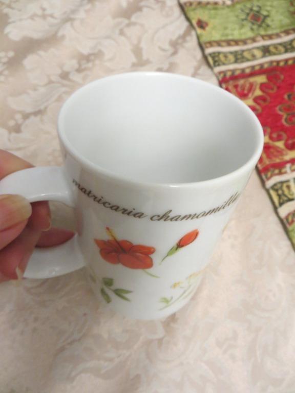 *FREE* Gallery by INHESION Tea Infuser Mug (Floral Design), Furniture ...