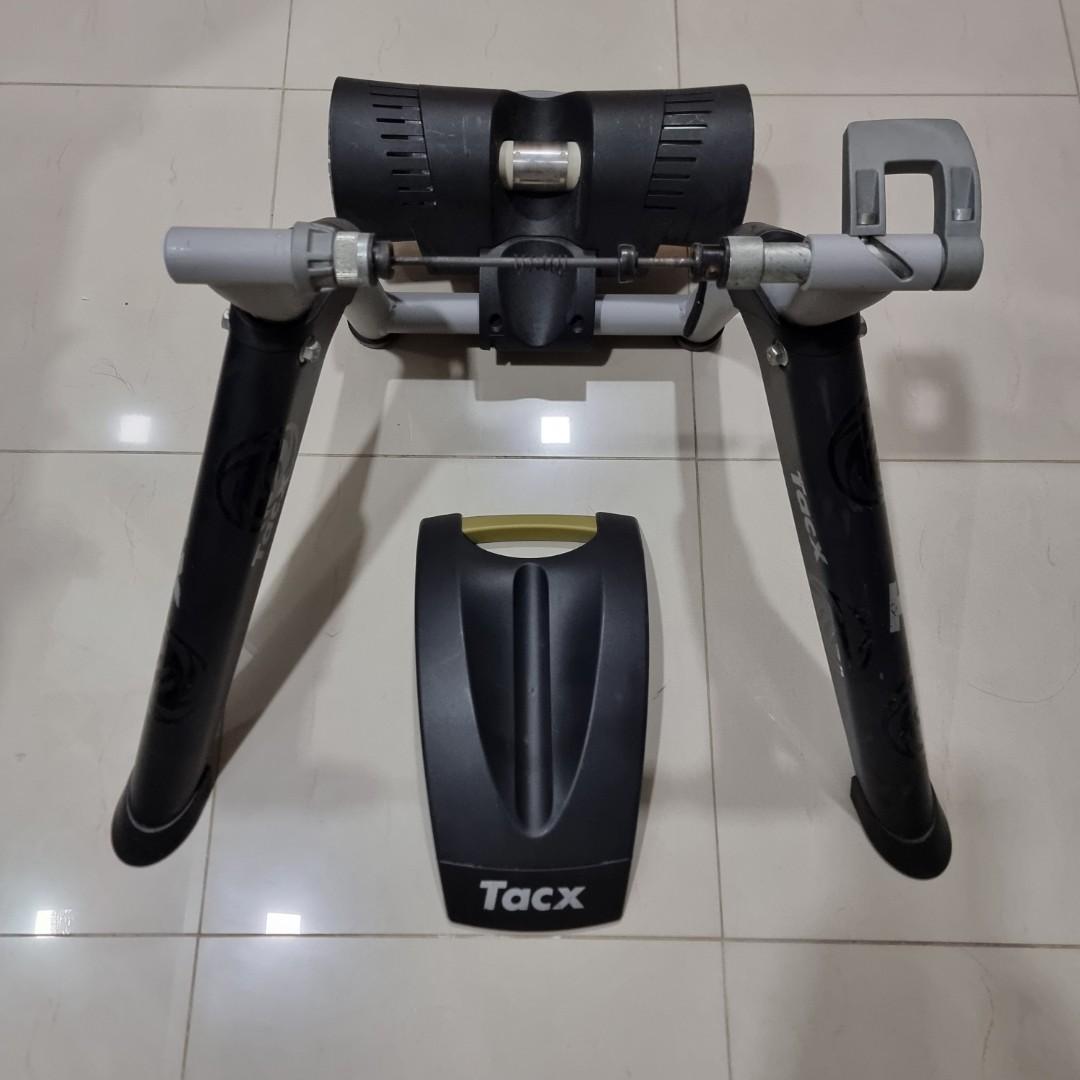 Indoor Turbo Bike Trainer: Tacx Bushido Smart, Sports Equipment ...