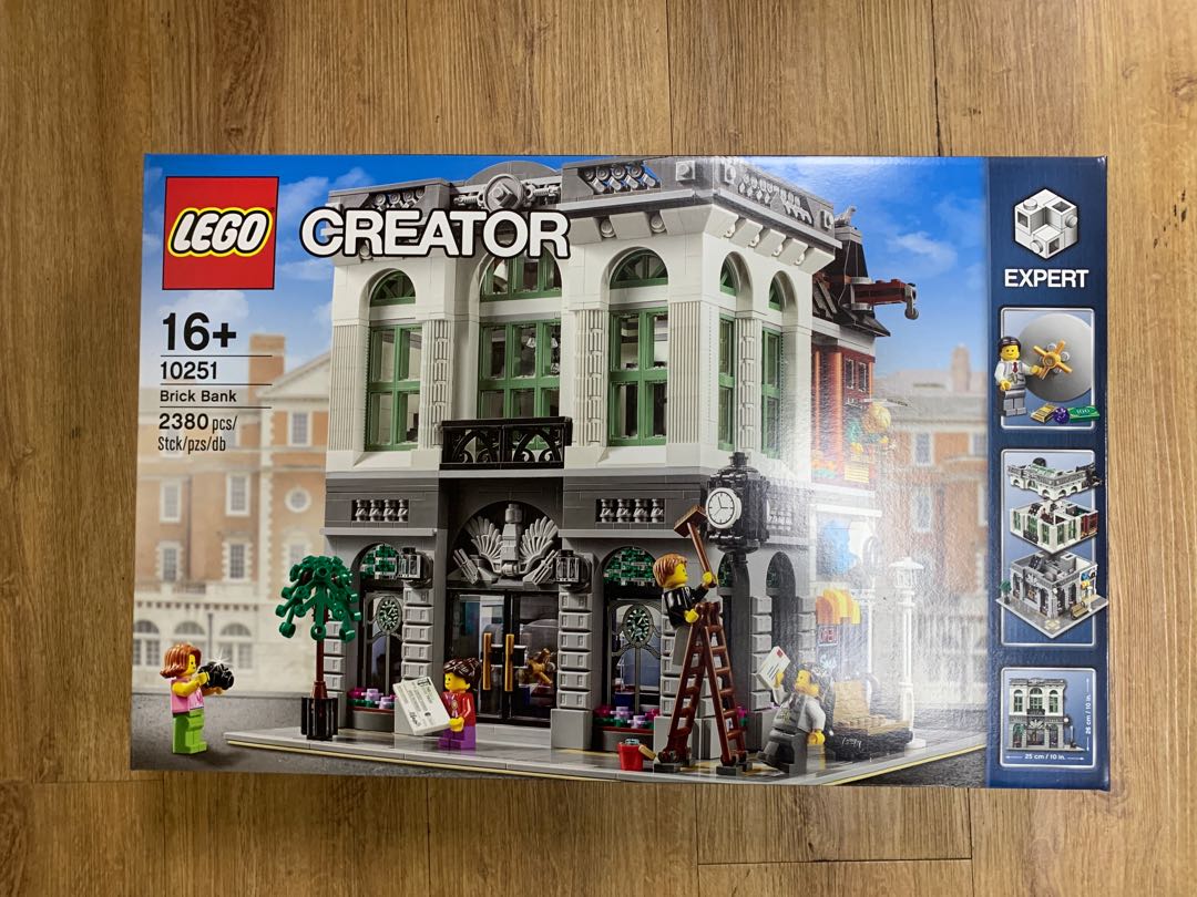 Lego Creator Modular 10251 Brick Bank, Hobbies & Toys, Toys & Games on ...