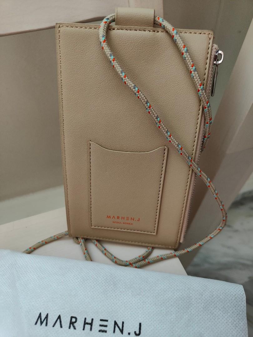 Marhen.J handphone Pouch (Auth), Women's Fashion, Bags & Wallets ...