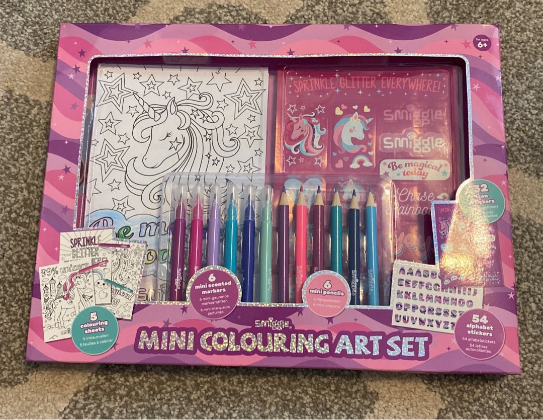 New Smiggle Colouring set, Hobbies & Toys, Books & Magazines, Children ...