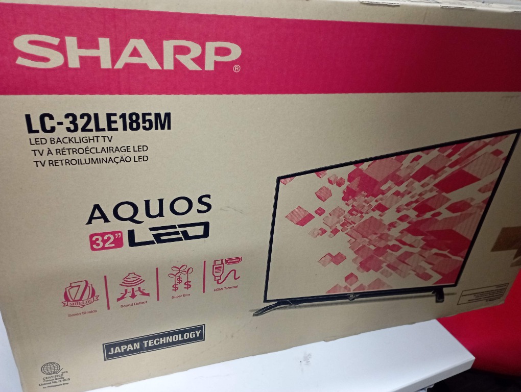 Sharp 32 inch tv model LC-LE185, TV & Home Appliances, TV ...