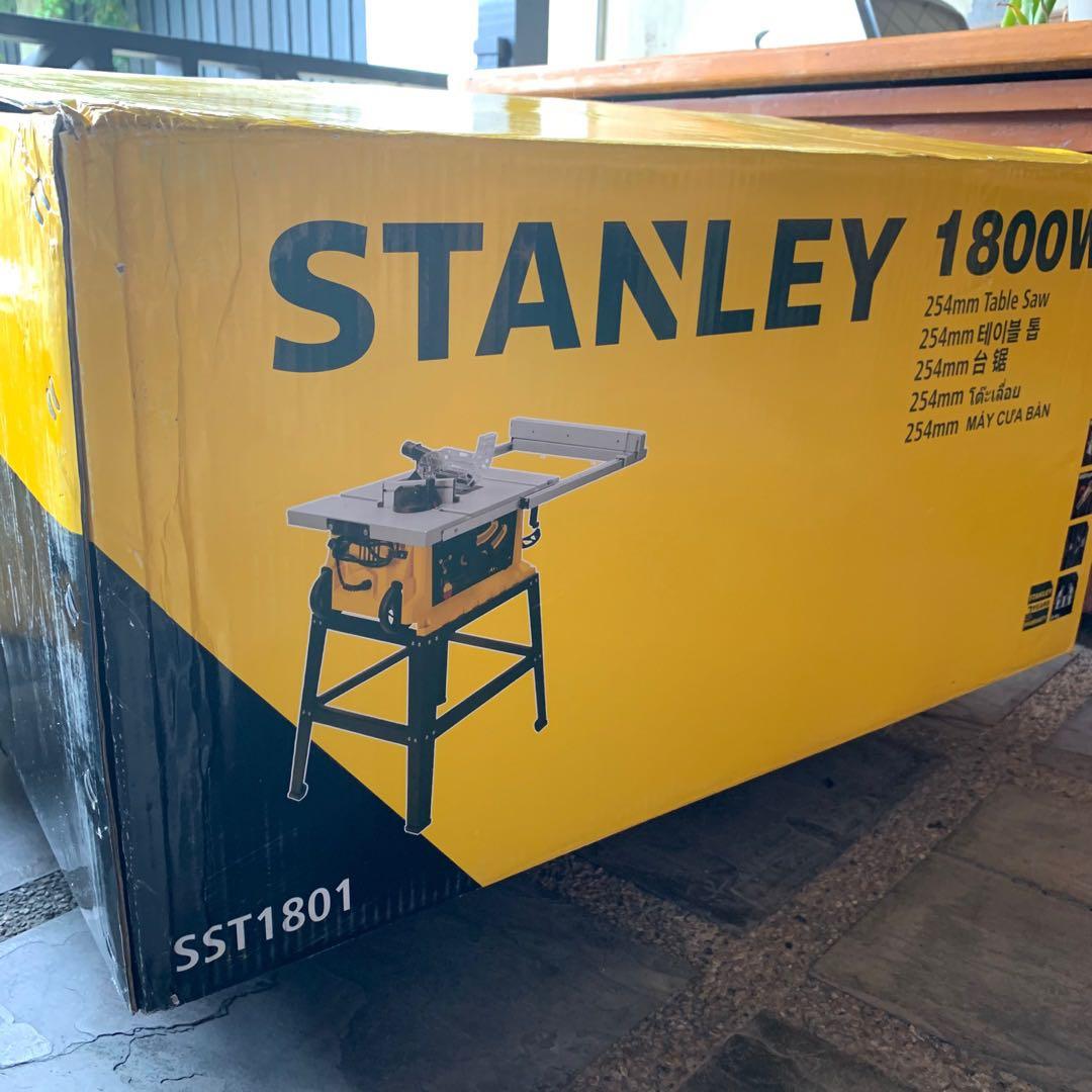 SST1801 Stanley Table Saw, Furniture & Home Living, Home Improvement ...