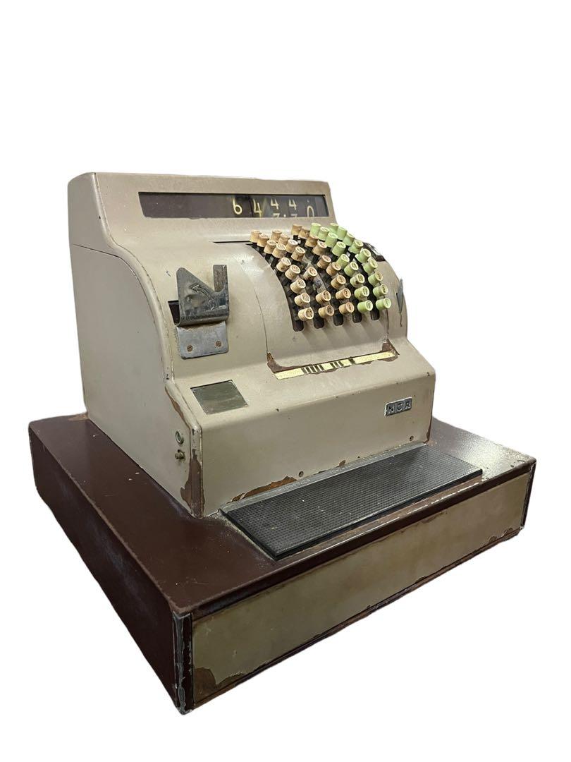 Vintage 1970s Cash Register, Hobbies & Toys, Memorabilia & Collectibles ...