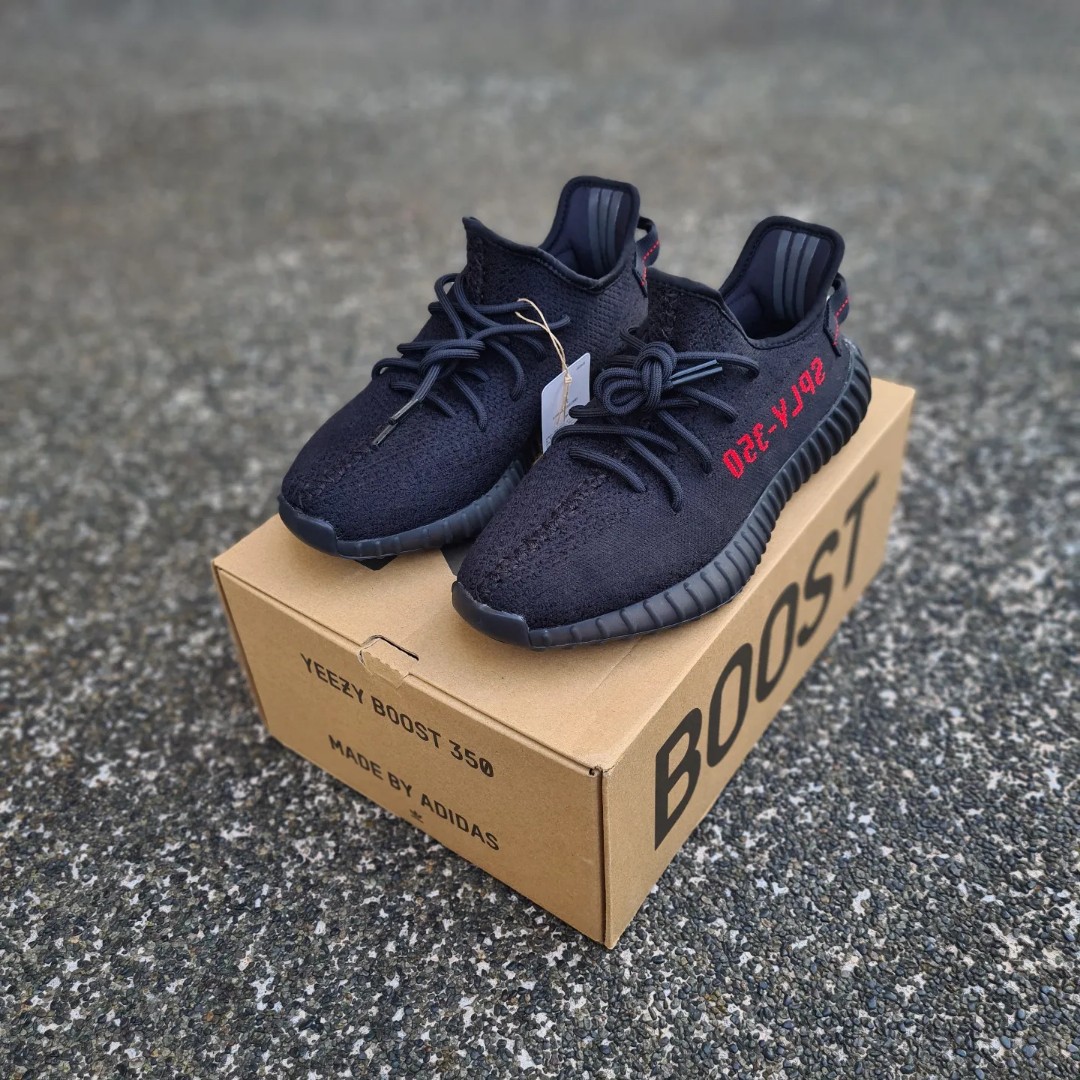 Adidas Yeezy Boost 350 V2 Bred 2020, Men's Fashion, Footwear, Sneakers ...