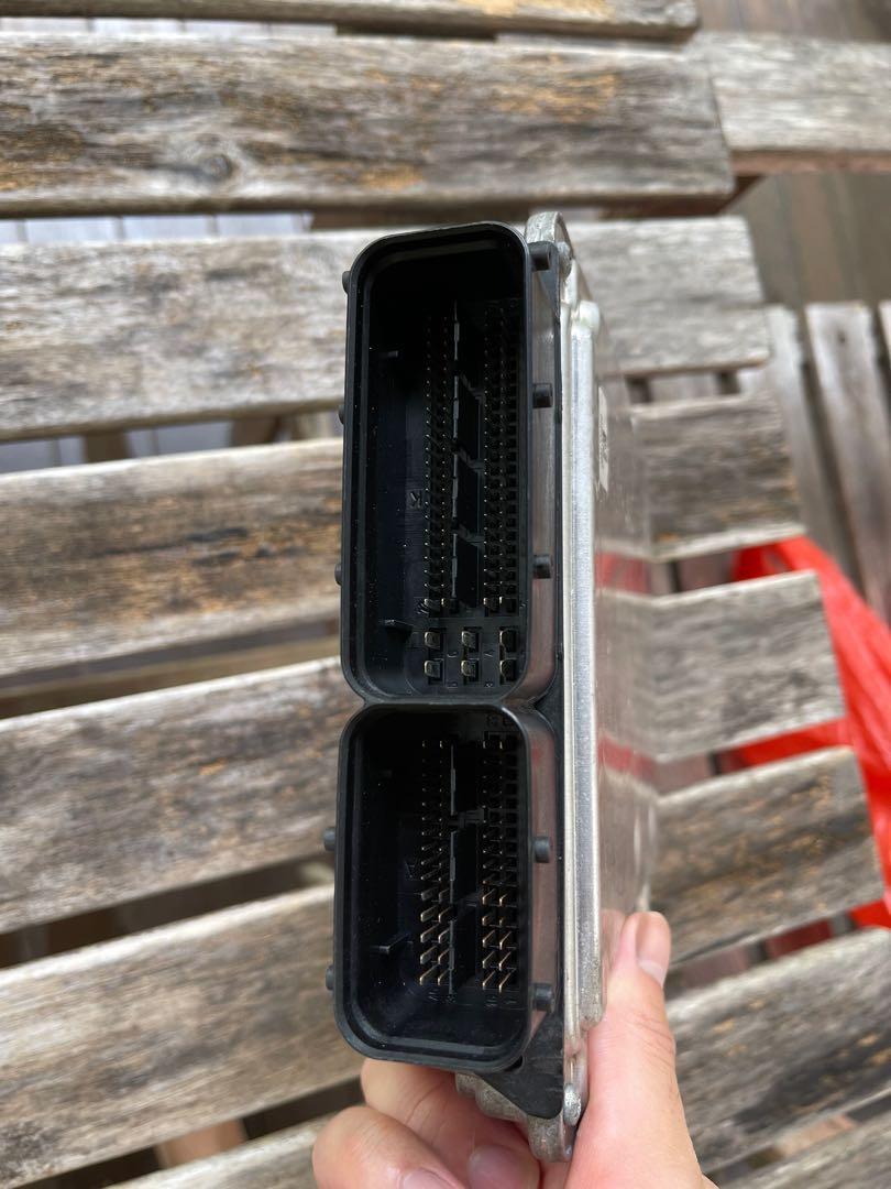 Audi R8 coupe v8 engine 2008 ECU left and right x2 for sale, Car ...