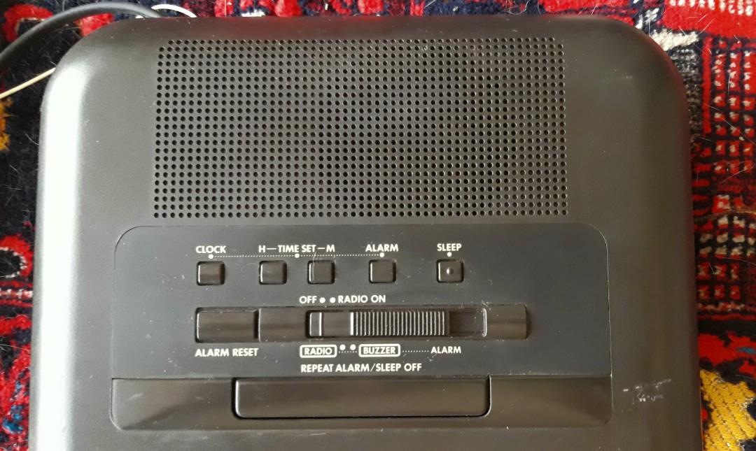 Authentic Sony Dream Machine Electric Desk Clock, Furniture & Home ...